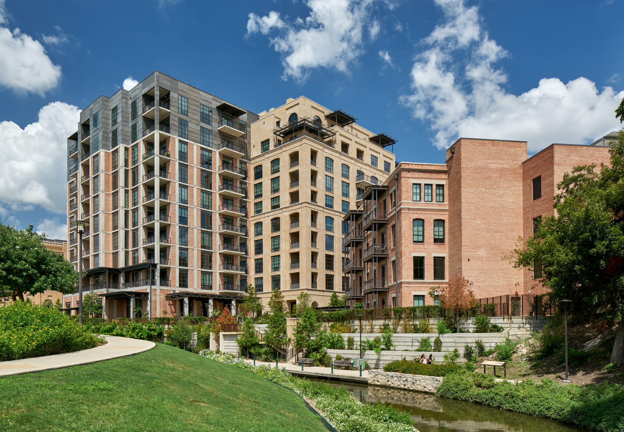 Cellars at Pearl - Harvey Cleary